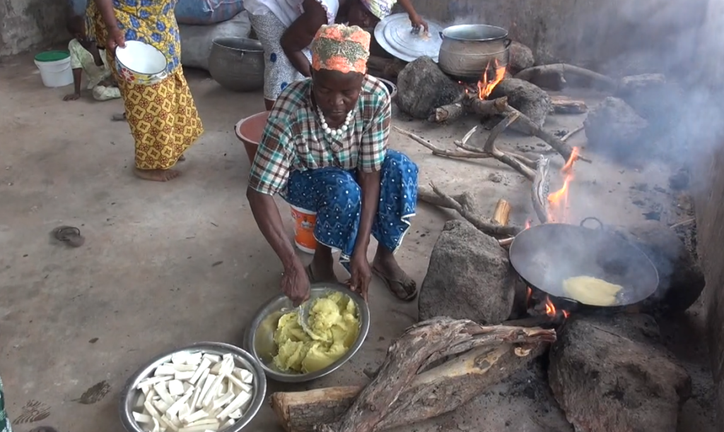 Shea Cooking Video - Shea Market